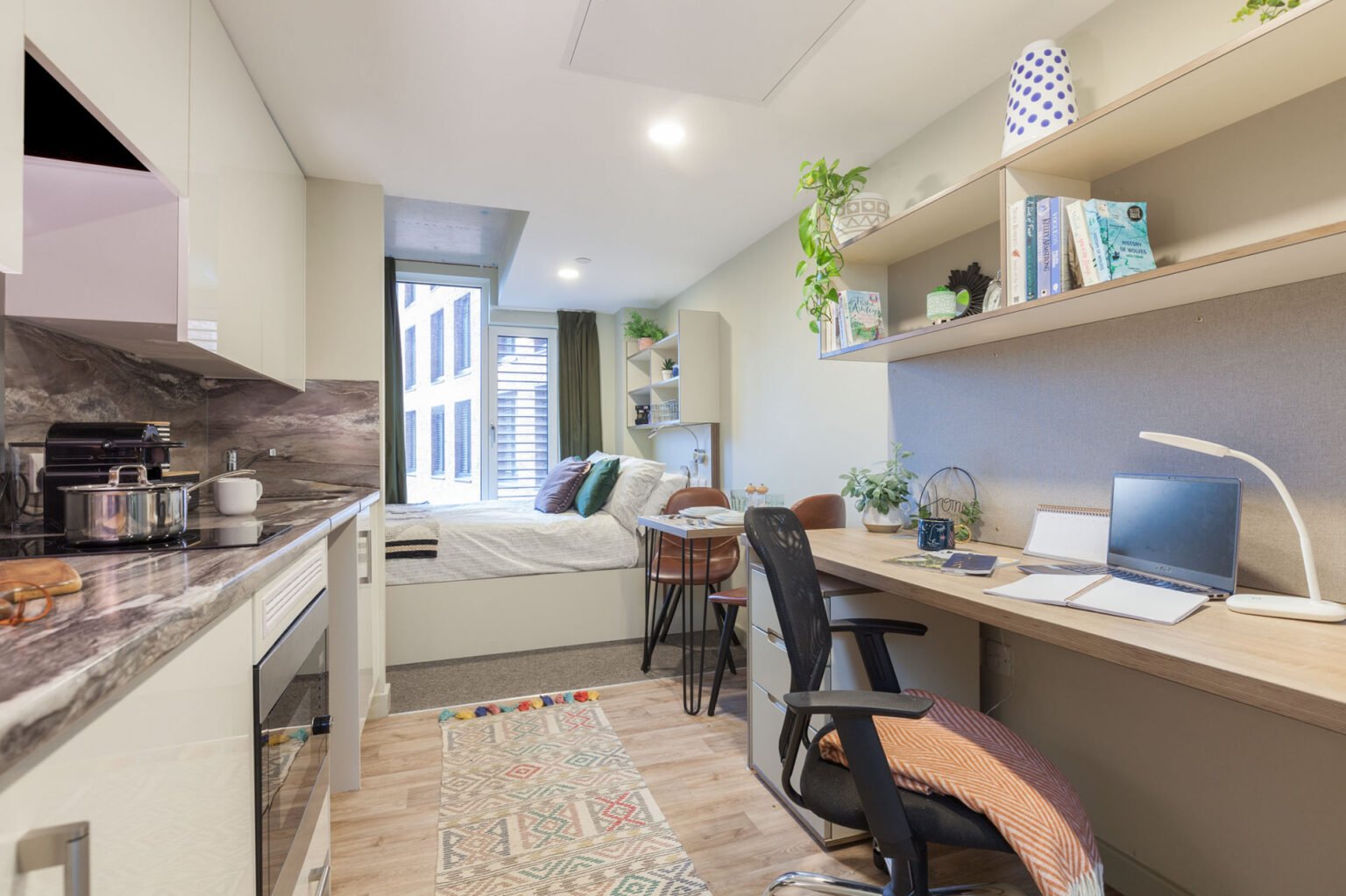 Gold Plus Studio - LIV Student Sheffield - Liv Student